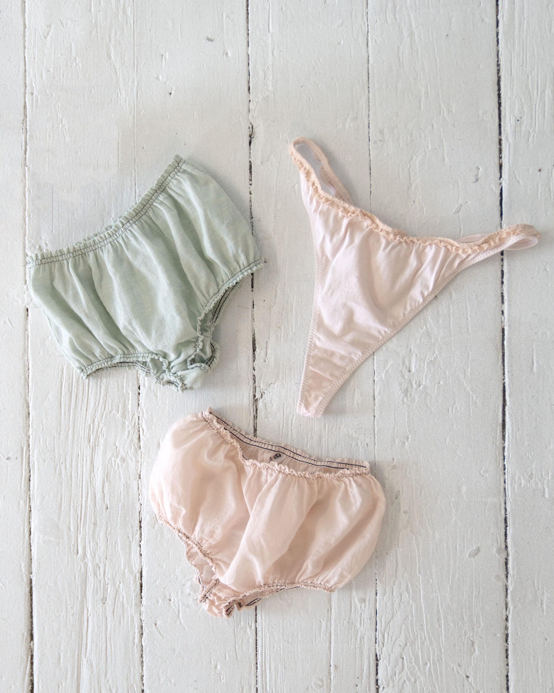 Ultra-Feminine Lingerie Done Differently – Smith Bowen